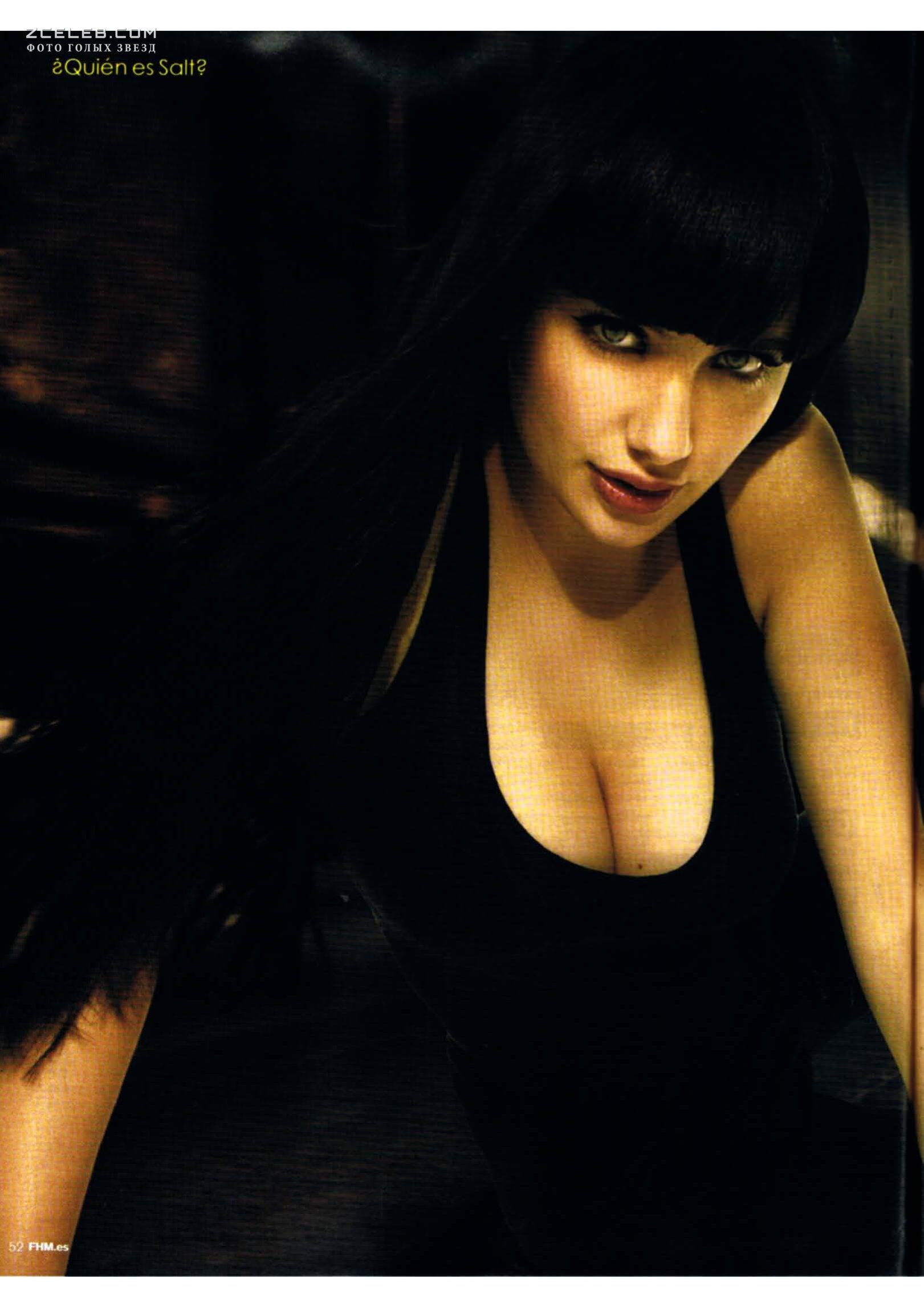 Секси Мириам Джованелли в журнале FHM, Август 2010 / ZCELEB