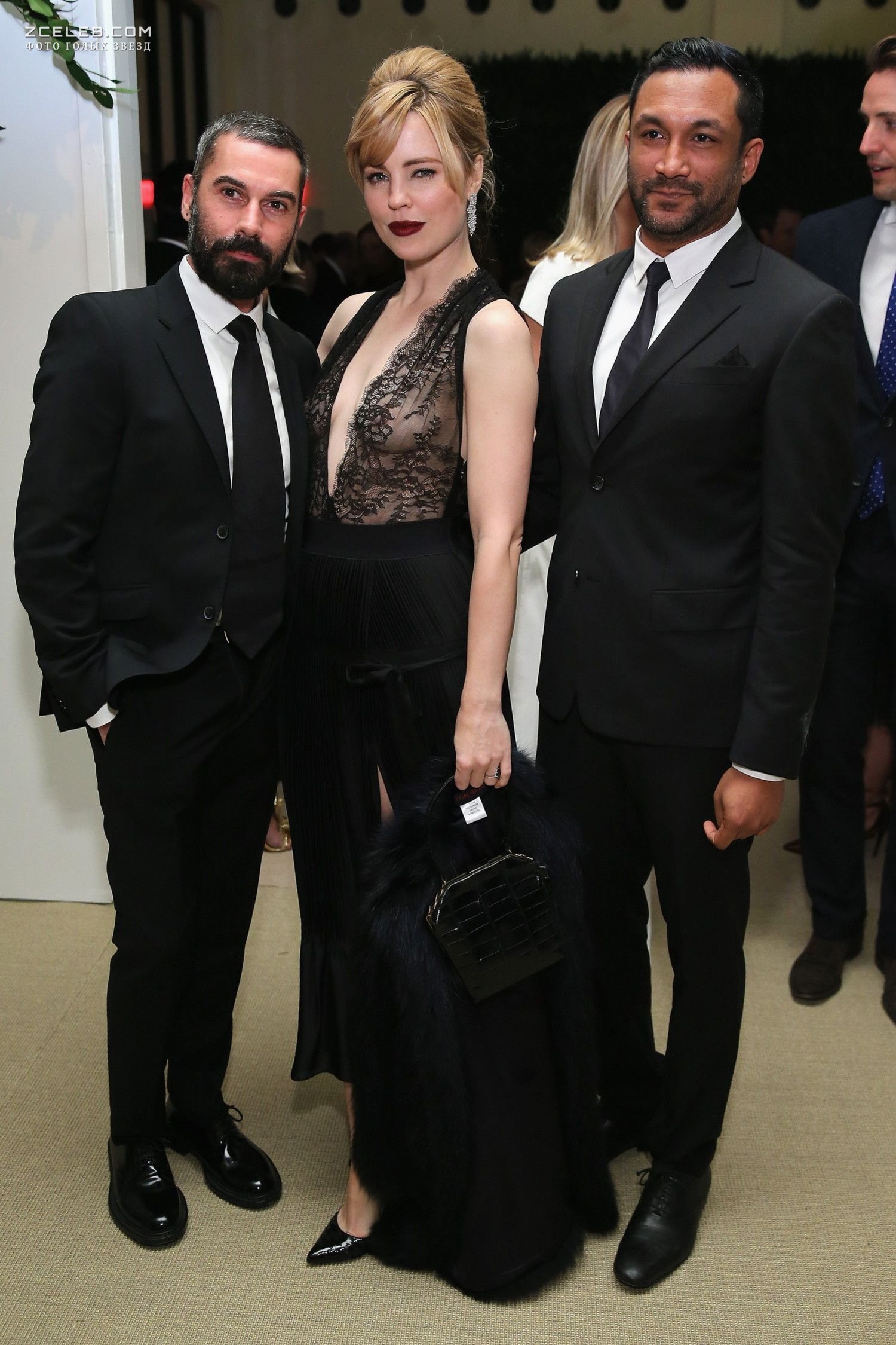 Голая грудь Мелисса Джордж на церемонии вручении премии CFDA/Vogue Fashion Fund Awards, 2014 ...